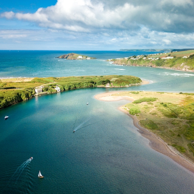 Cottages in Devon - 101 Short Breaks