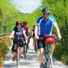 Best singles holidays for meeting someone | 101 Singles Holidays